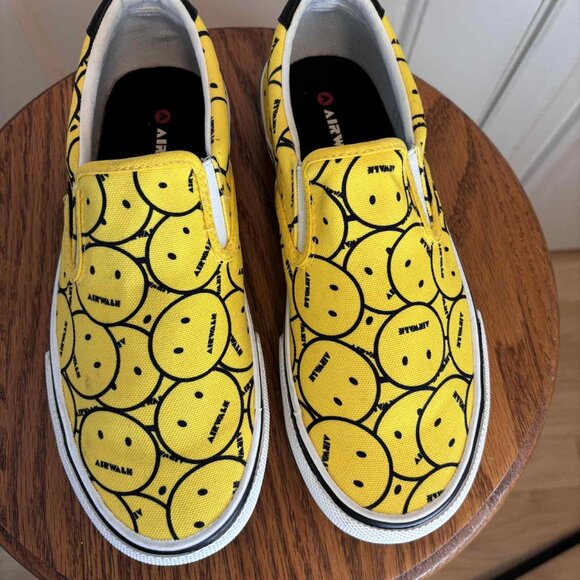 Airwalk | Shoes | Smiley Faces Share Airwalk Shoes Sneakers Yellow ...